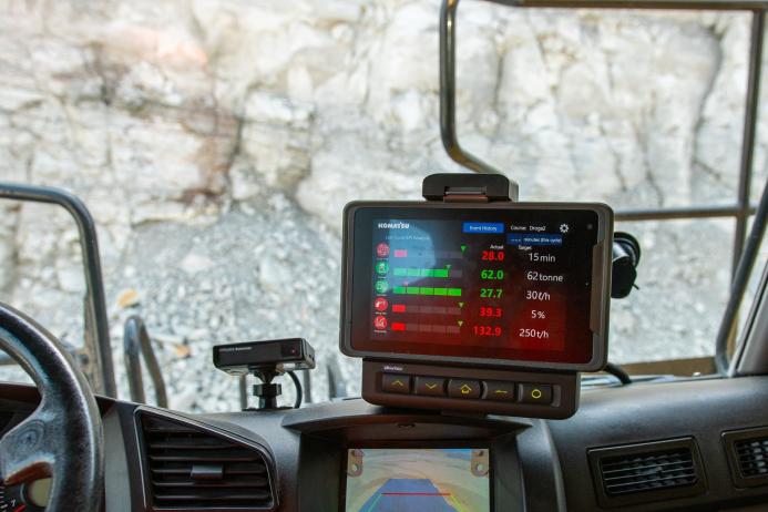 Komatsu introduce Operator Guidance Monitor | Agg-Net Komatsu introduce Operator Guidance Monitor | Agg-Net