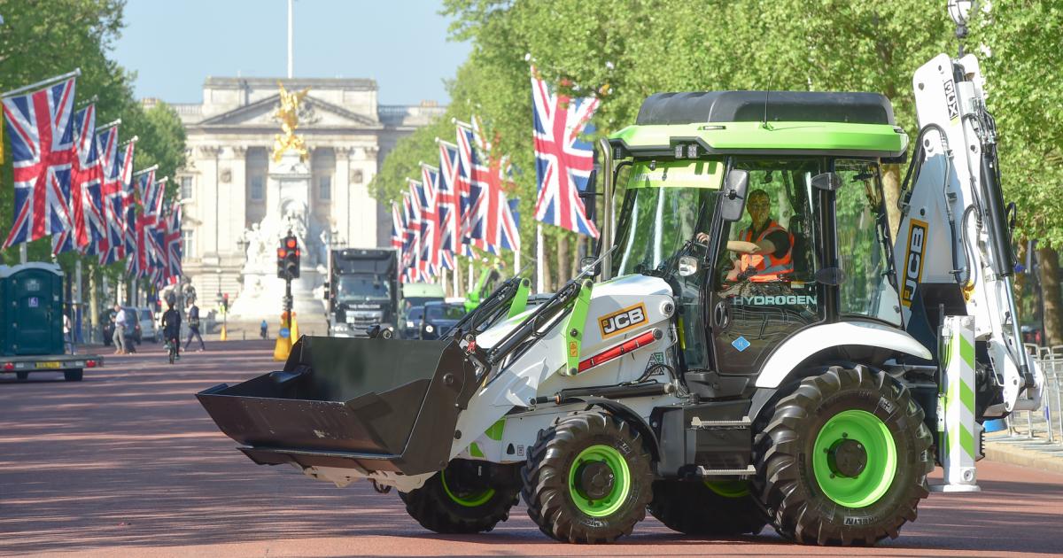 Historic day as hydrogen diggers get green light to use UK roads | Agg-Net